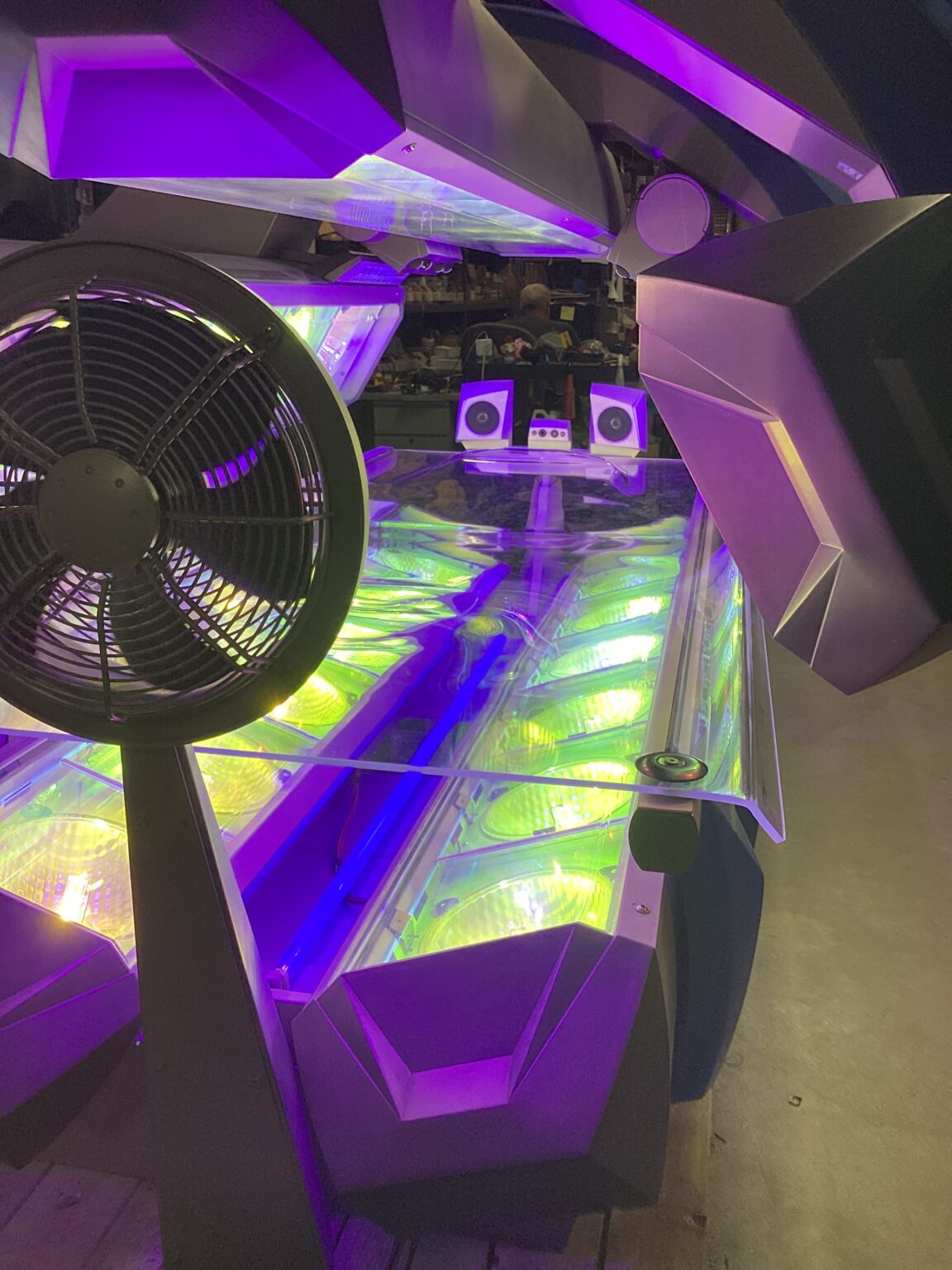 Open Sun 1050 | 2ndSunTan