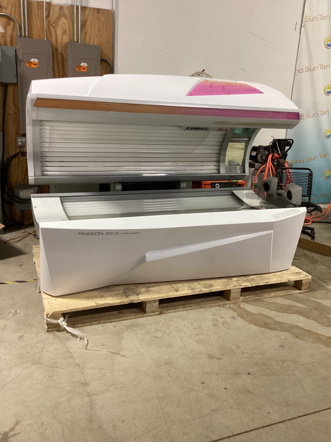 Ergoline Passion 40/3 | 2ndSunTan